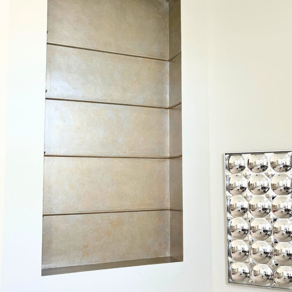 Sponge Metallic Wall Technique: Easy 2-Color DIY Finish for Stunning ...